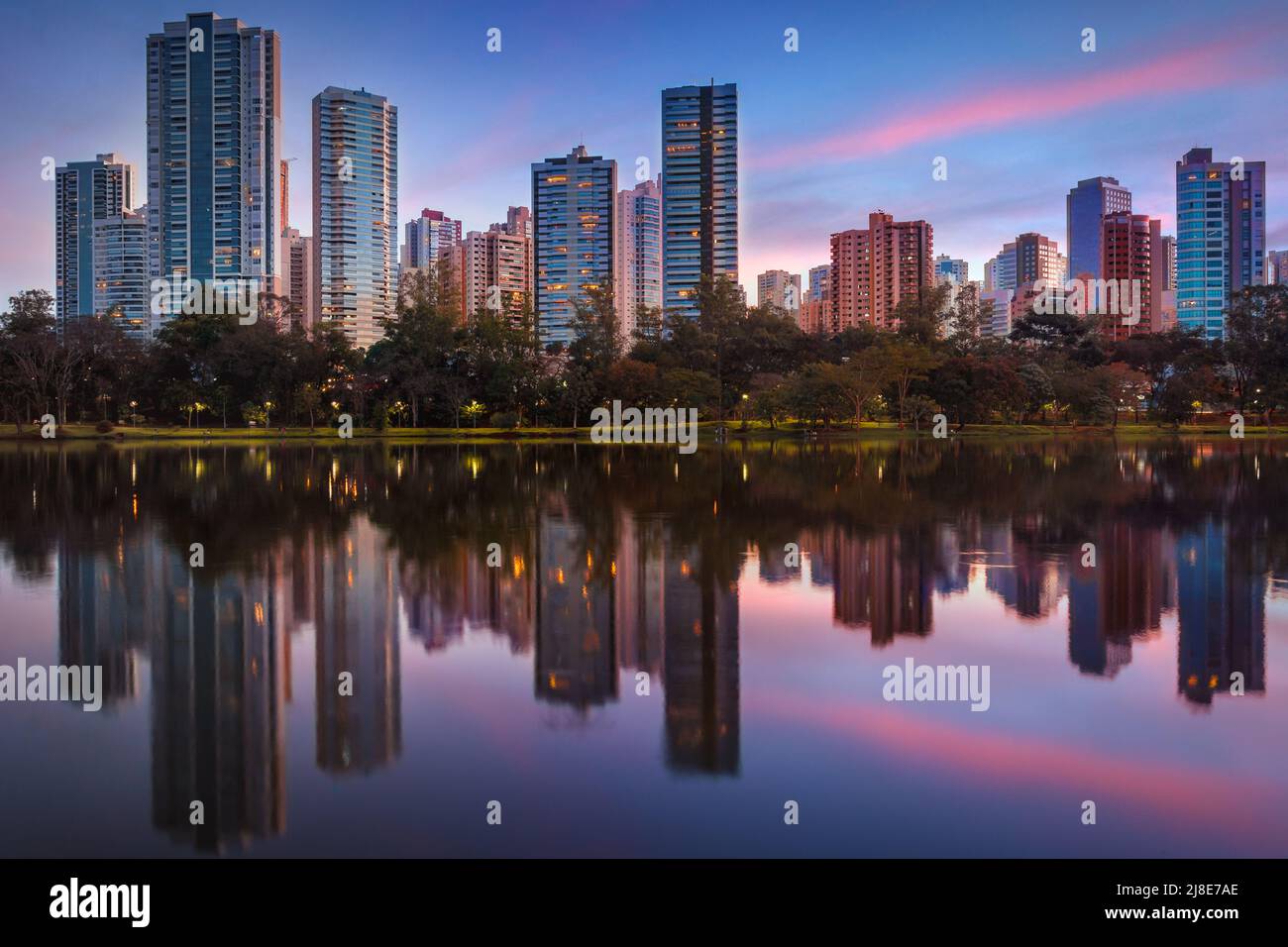 View of Lake Igapó in the city of Londrina in Brazil with modern ...