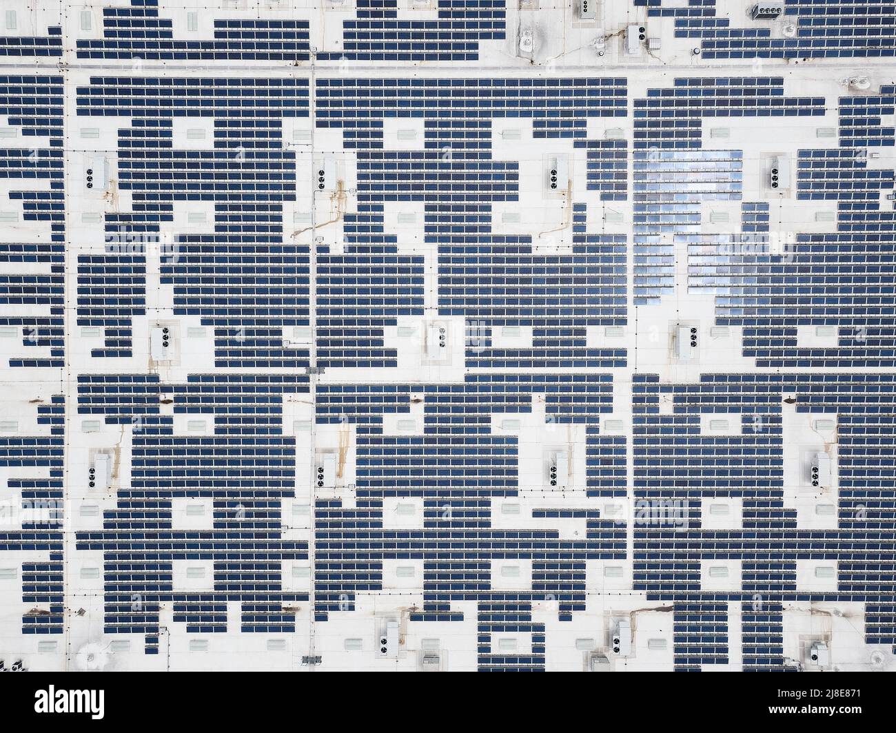 St. Louis IKEA solar roof Stock Photo - Alamy