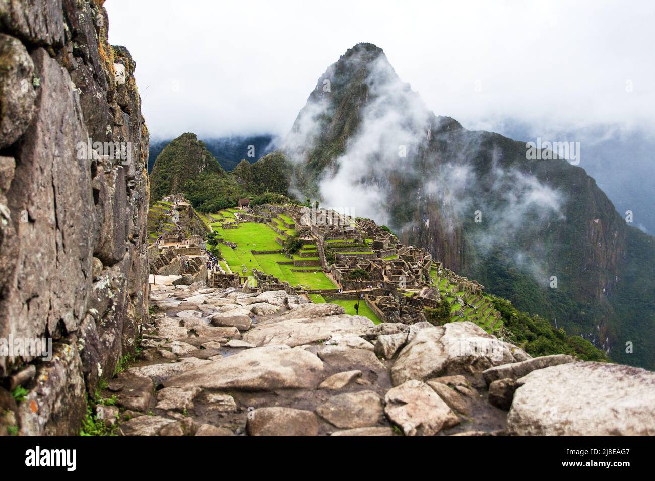 Machu Picchu, panoramic view of peruvian incan town, unesco world ...