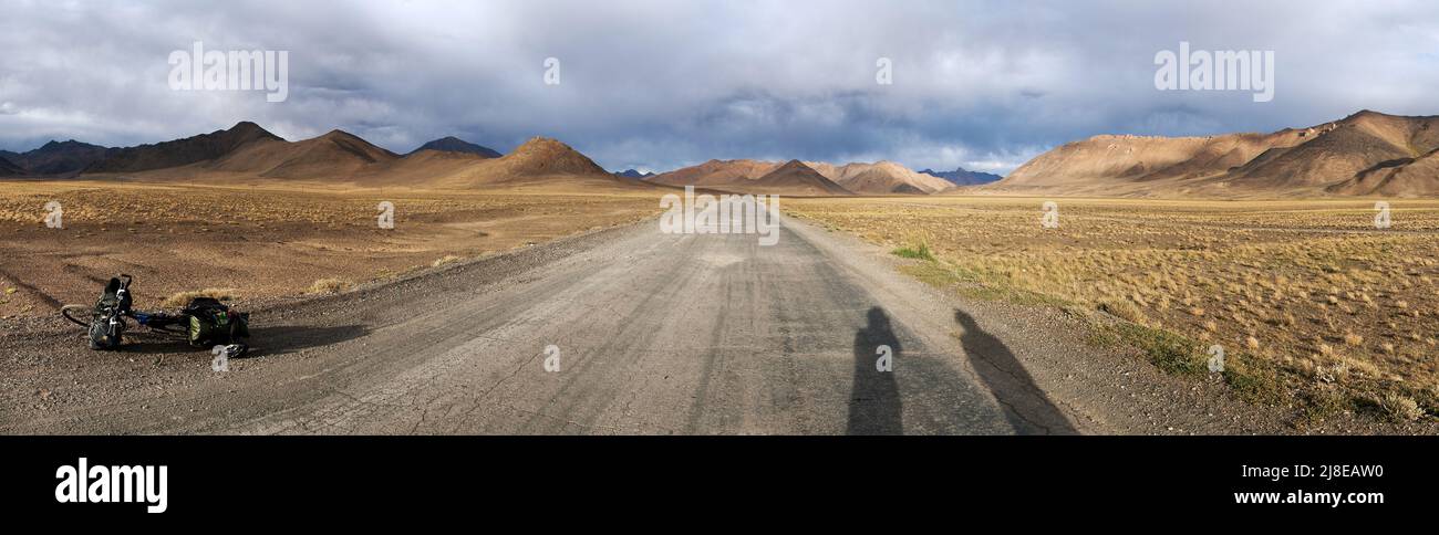Evening panoramic view of Pamir highway or Pamirskij trakt, road M-41 ...