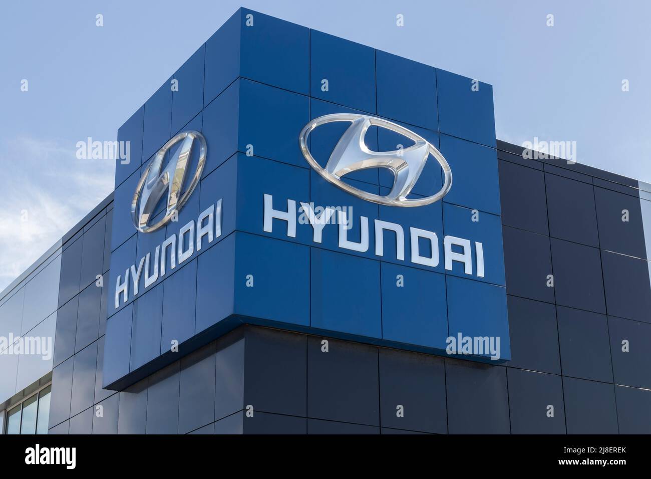 Noblesville - Circa May 2022: Hyundai Motor Company Dealership. Hyundai ...