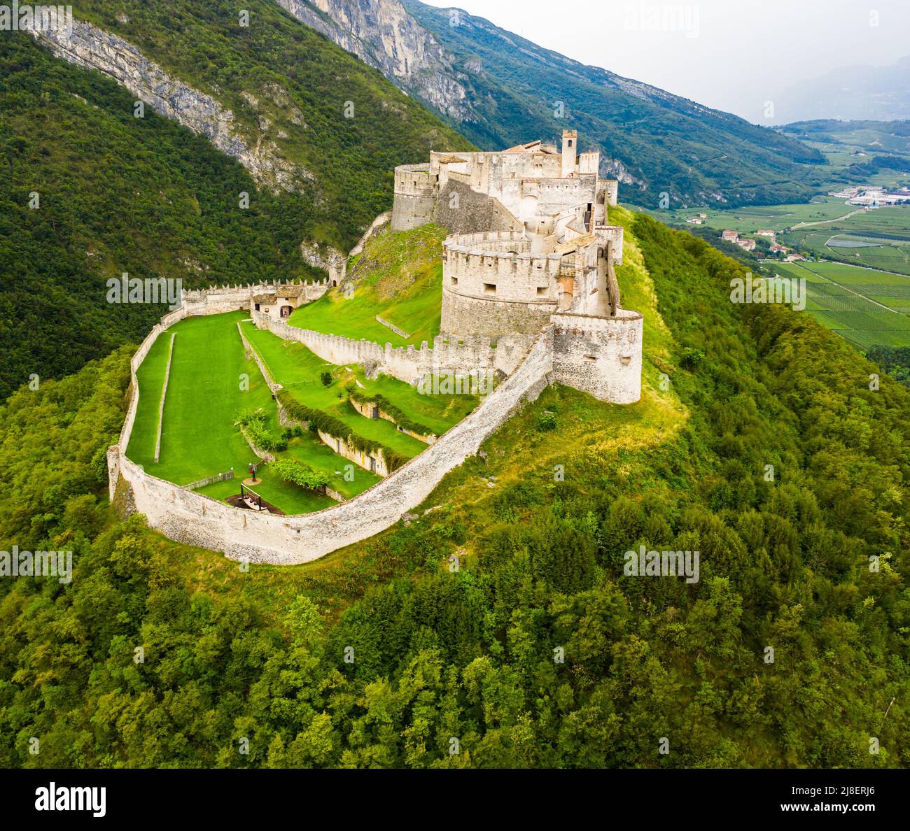 Beseno castle hi-res stock photography and images - Alamy