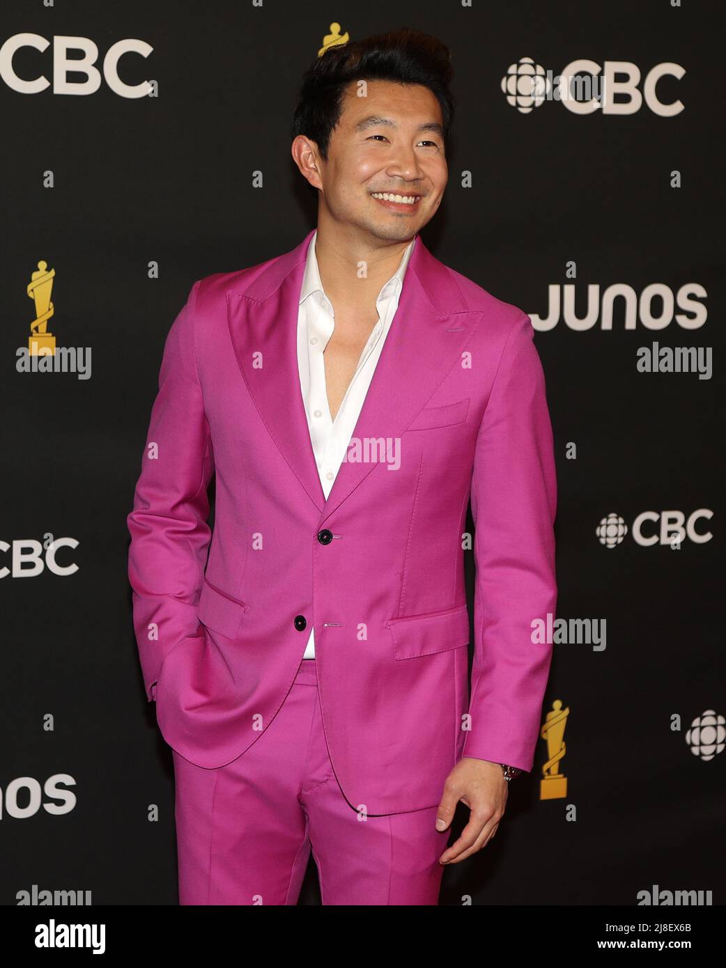 Simu liu 2022 hi-res stock photography and images - Alamy