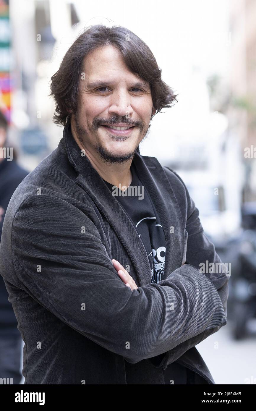 Actor sergio peris mencheta poses during the presentation of ca hi-res ...