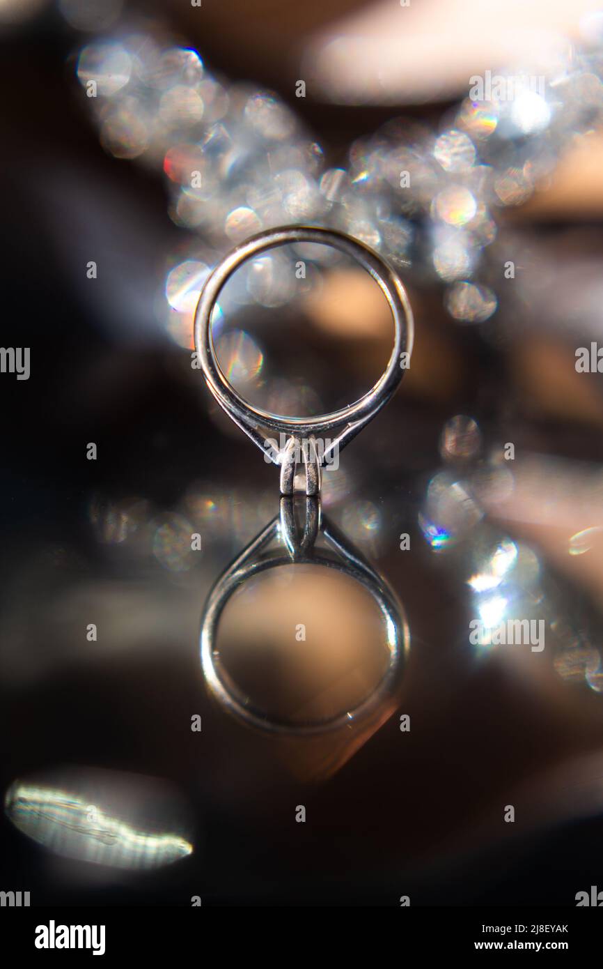 Ring mirror hi-res stock photography and images - Alamy