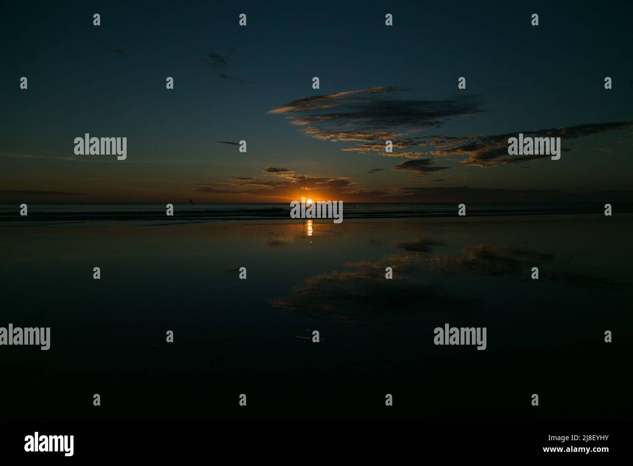 Sunset reflections, Playa Maderas beach, San Juan, Nicaragua, Central ...