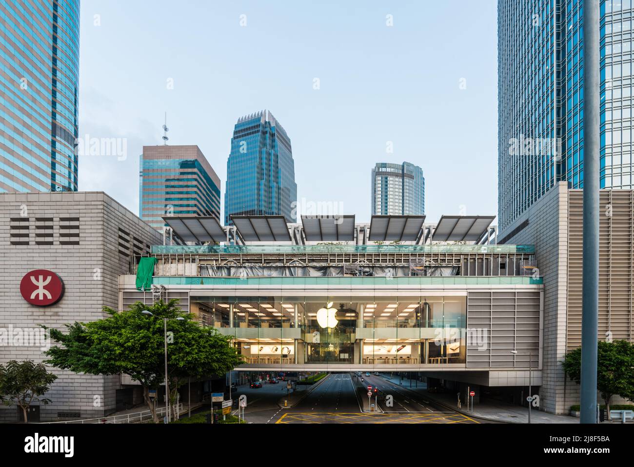 HONG KONG - OCTOBER 23: Apple store in Hong Kong on October 23, 2015 ...