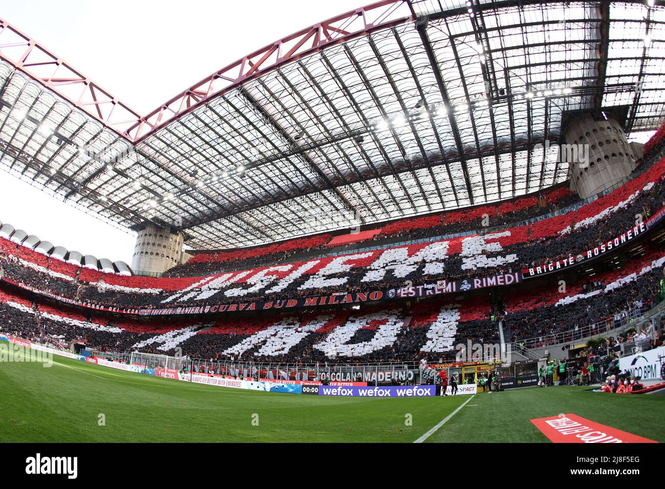 San Siro stadium, Milan, Italy, May 15, 2022, AC Milan fans during AC ...