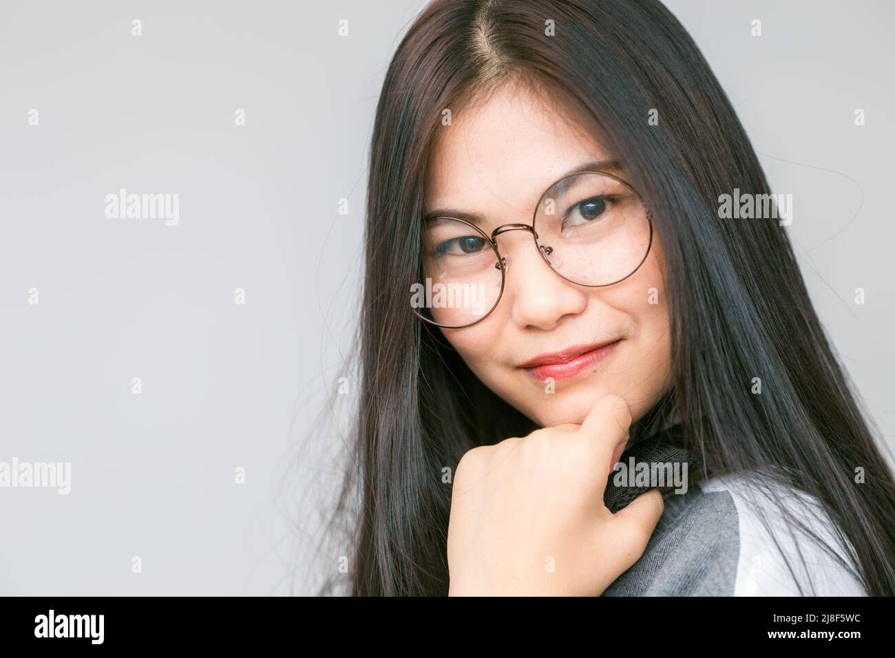 Beautiful asian women wear glasses, Natural beauty woman Stock Photo - Alamy