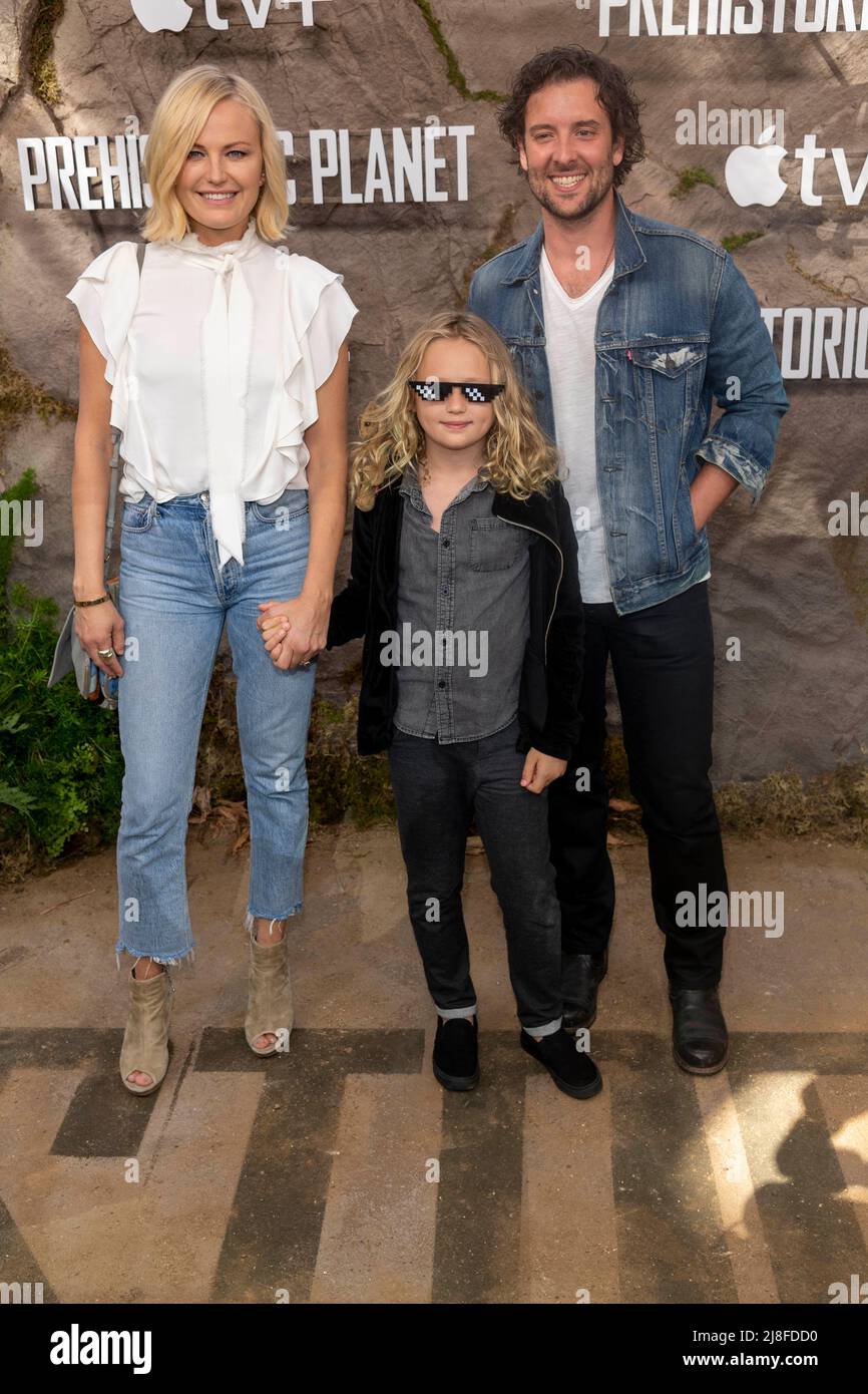 Los Angeles, USA. 15th May, 2022. Malin Akerman, Sebastian Zincone ...