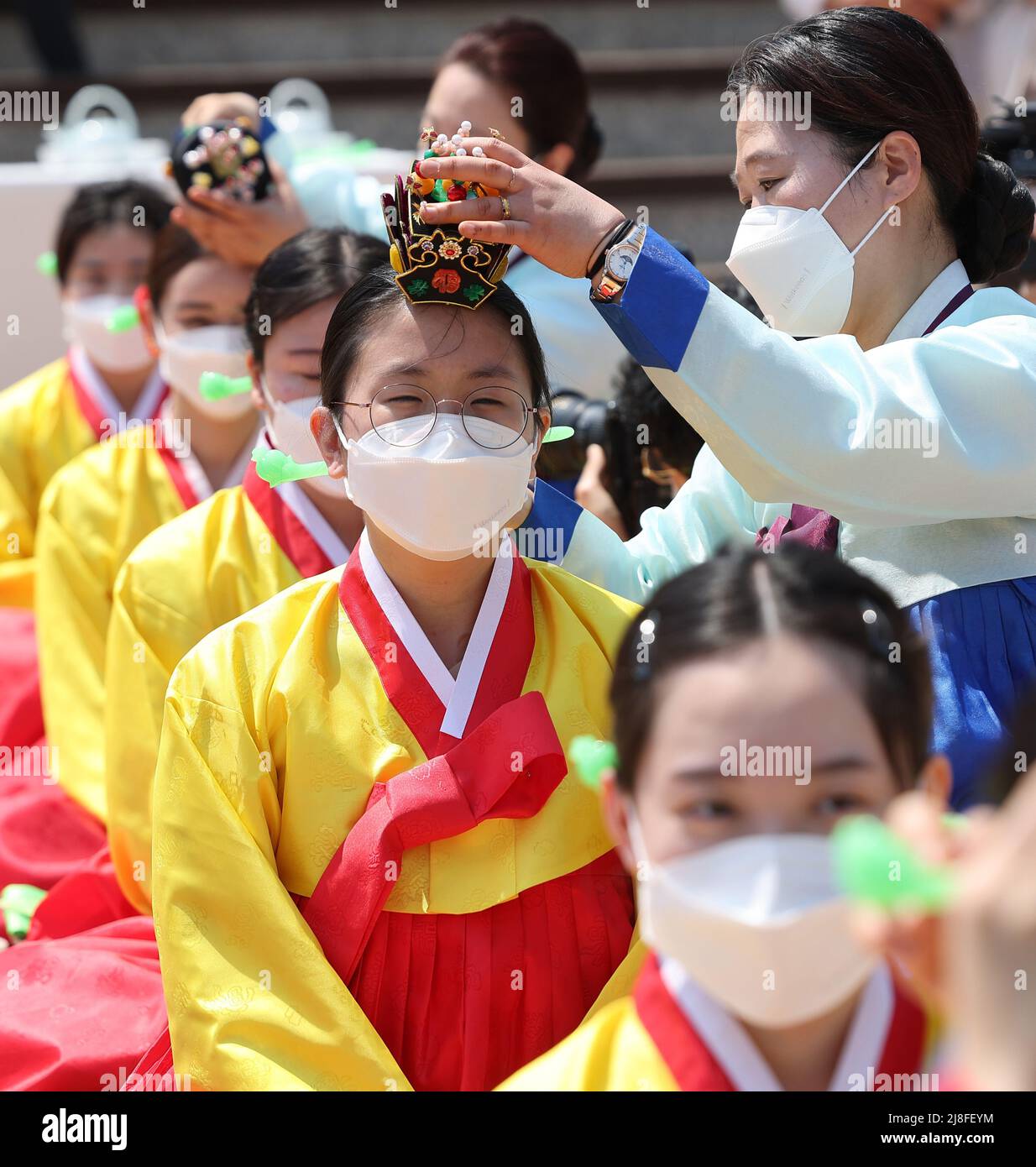 16th May, 2022. Traditional coming-of-age ceremony "Jokduri," a Korean ...