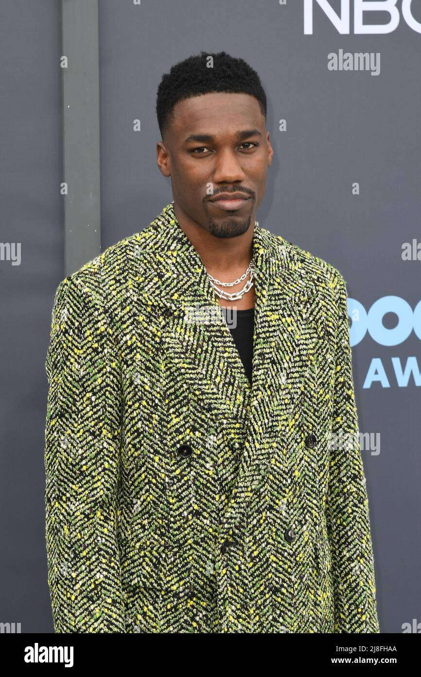 Giveon attends the 2022 Billboard Music Awards at MGM Grand Garden ...