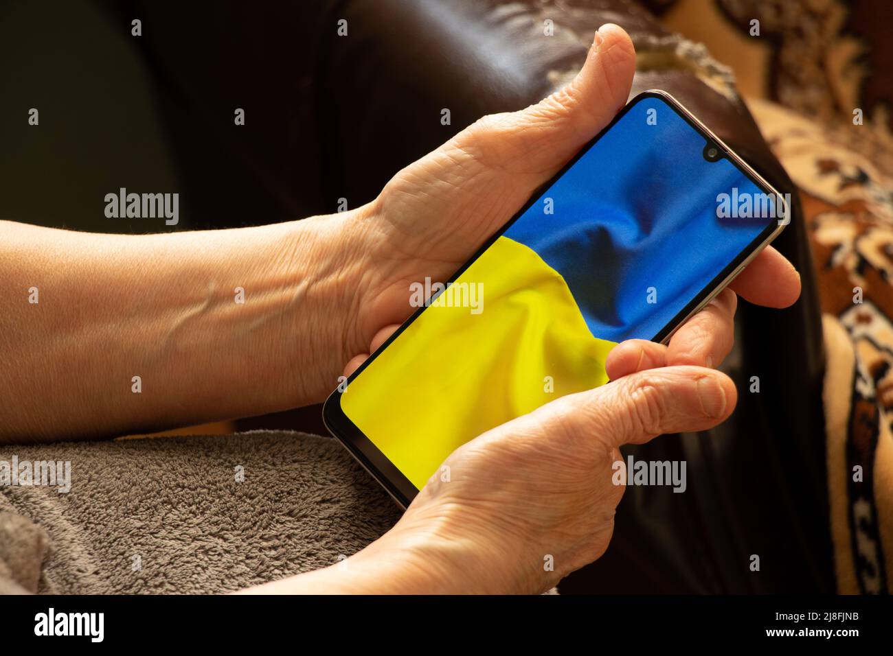 Hands free telephone hi-res stock photography and images - Alamy