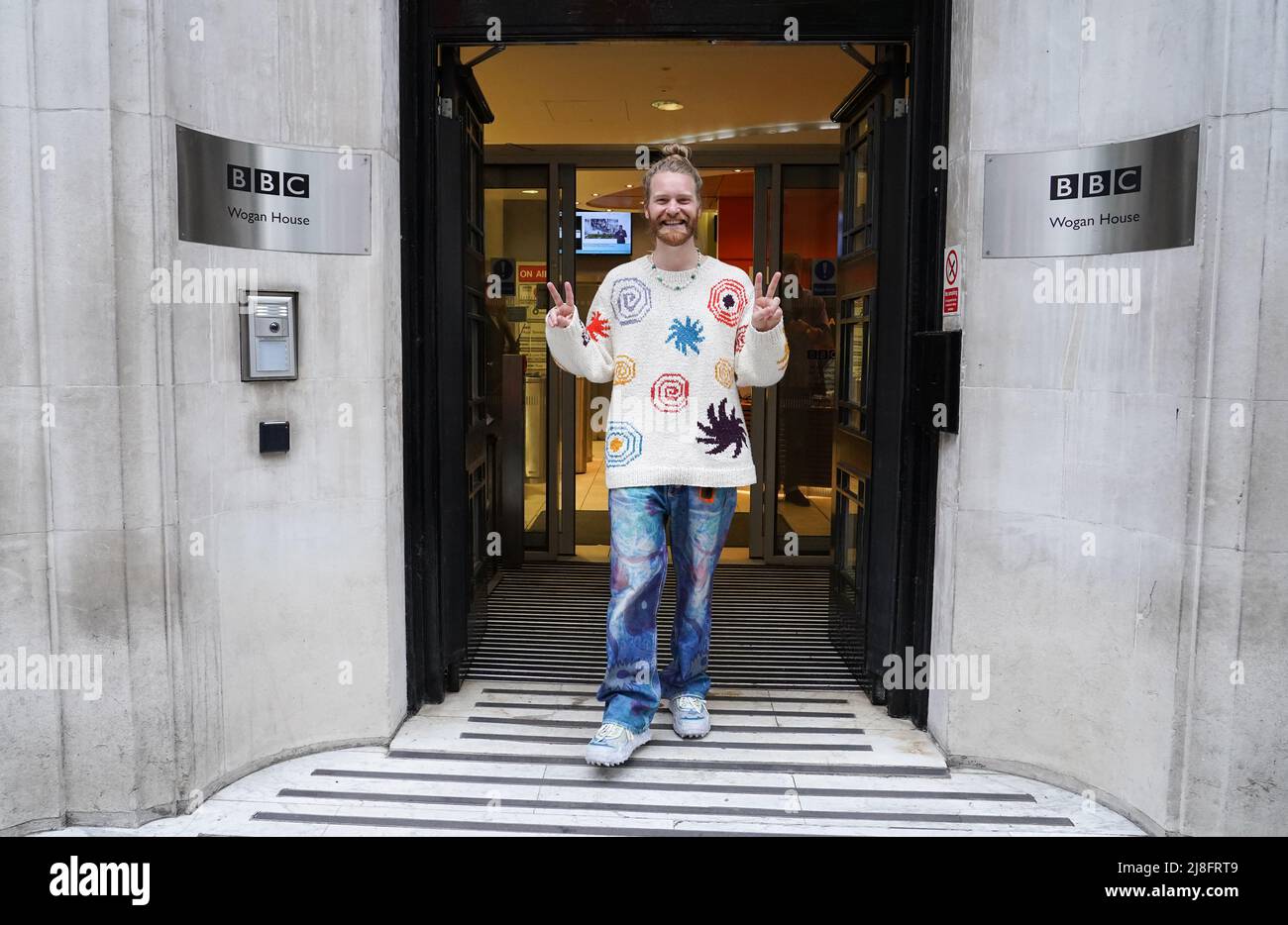 Sam Ryder, who finished second in the final of the Eurovision 2022 Song ...