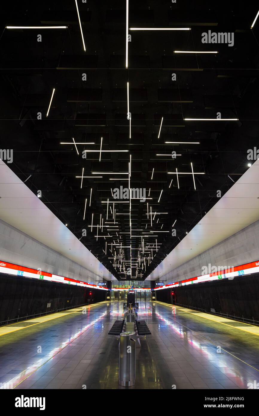 Inside one of Helsinki's newer and modern metro stations, Keilaniemi ...