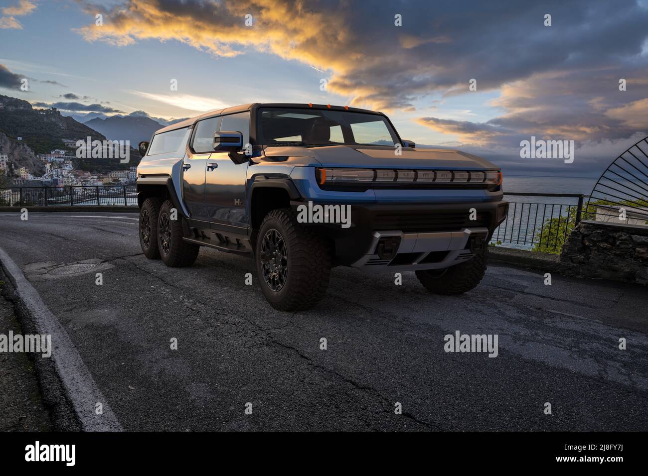 Crawler military terrain vehicle hi-res stock photography and images ...