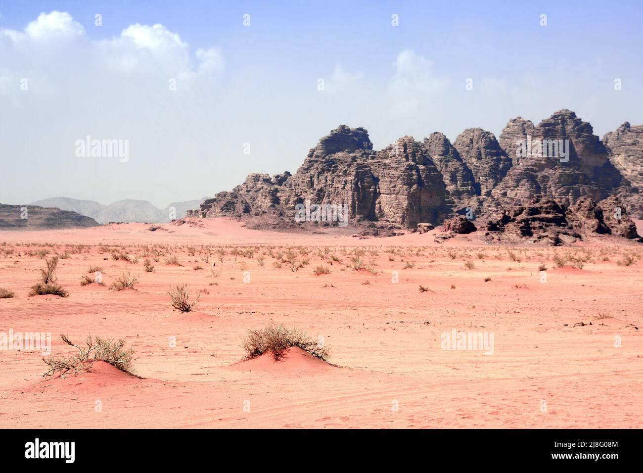 Beautiful landscape with red sand and rocky mountains in Wadi Rum ...