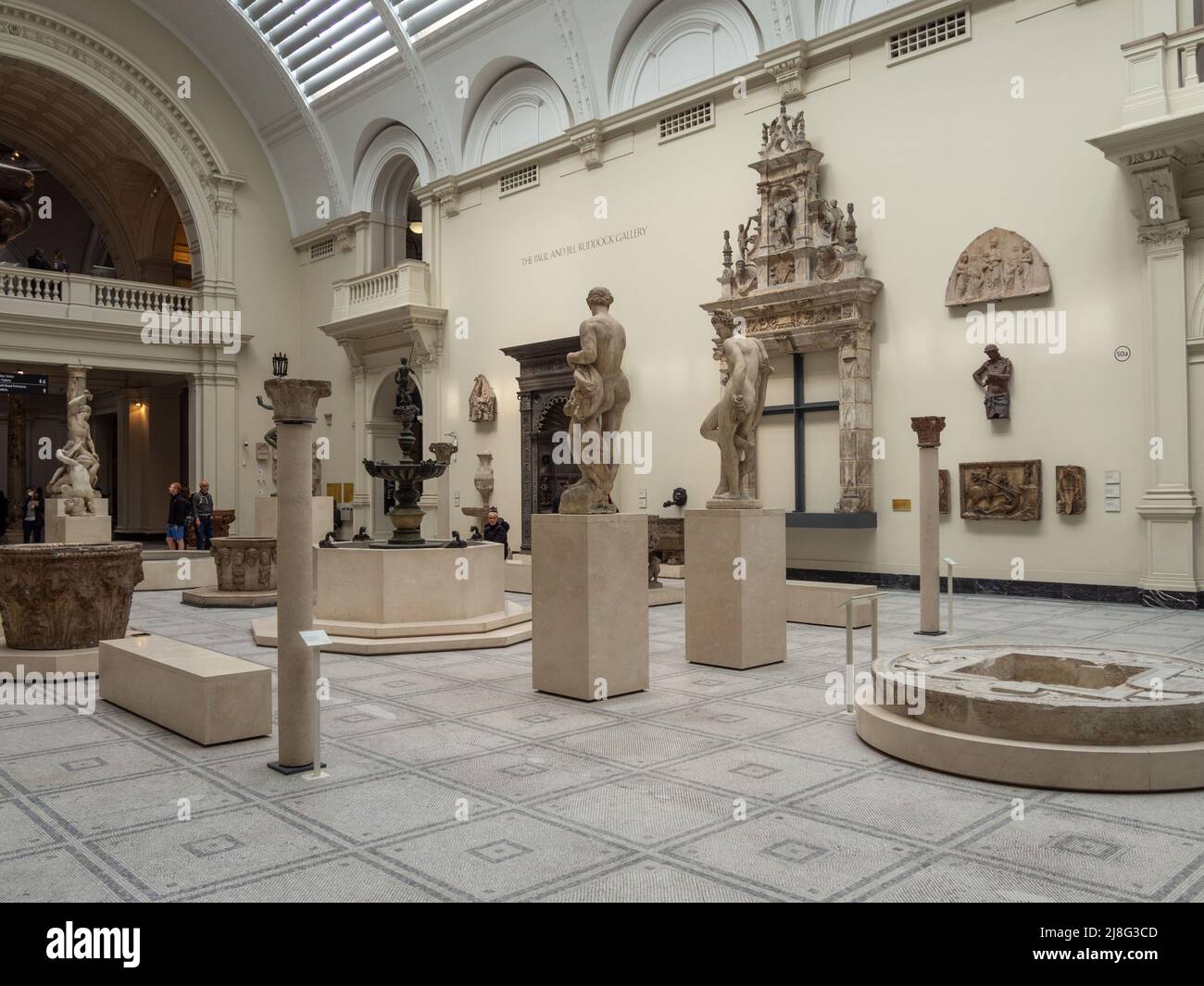 Medieval and Renaissance Gallery, Victoria and Albert Museum, South ...