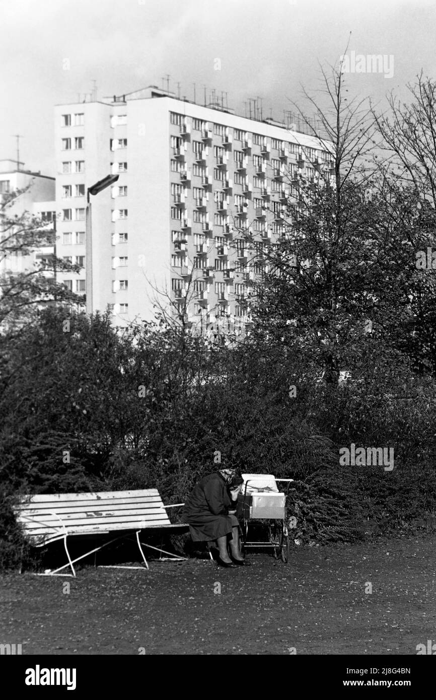 Soviet plattenbau hi-res stock photography and images - Alamy