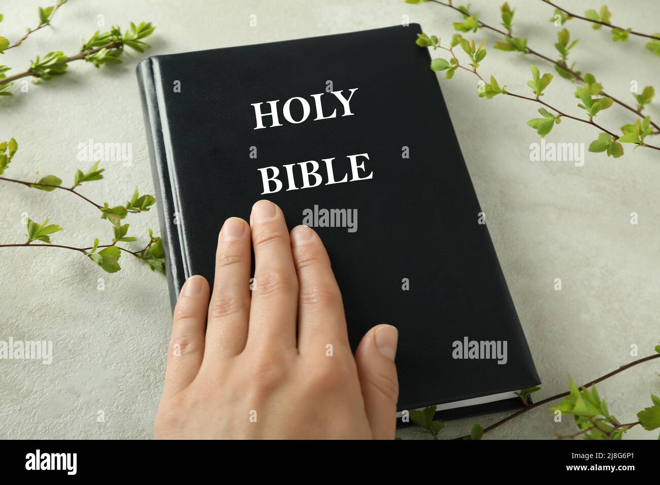 Catholic eucharist close up hi-res stock photography and images - Alamy