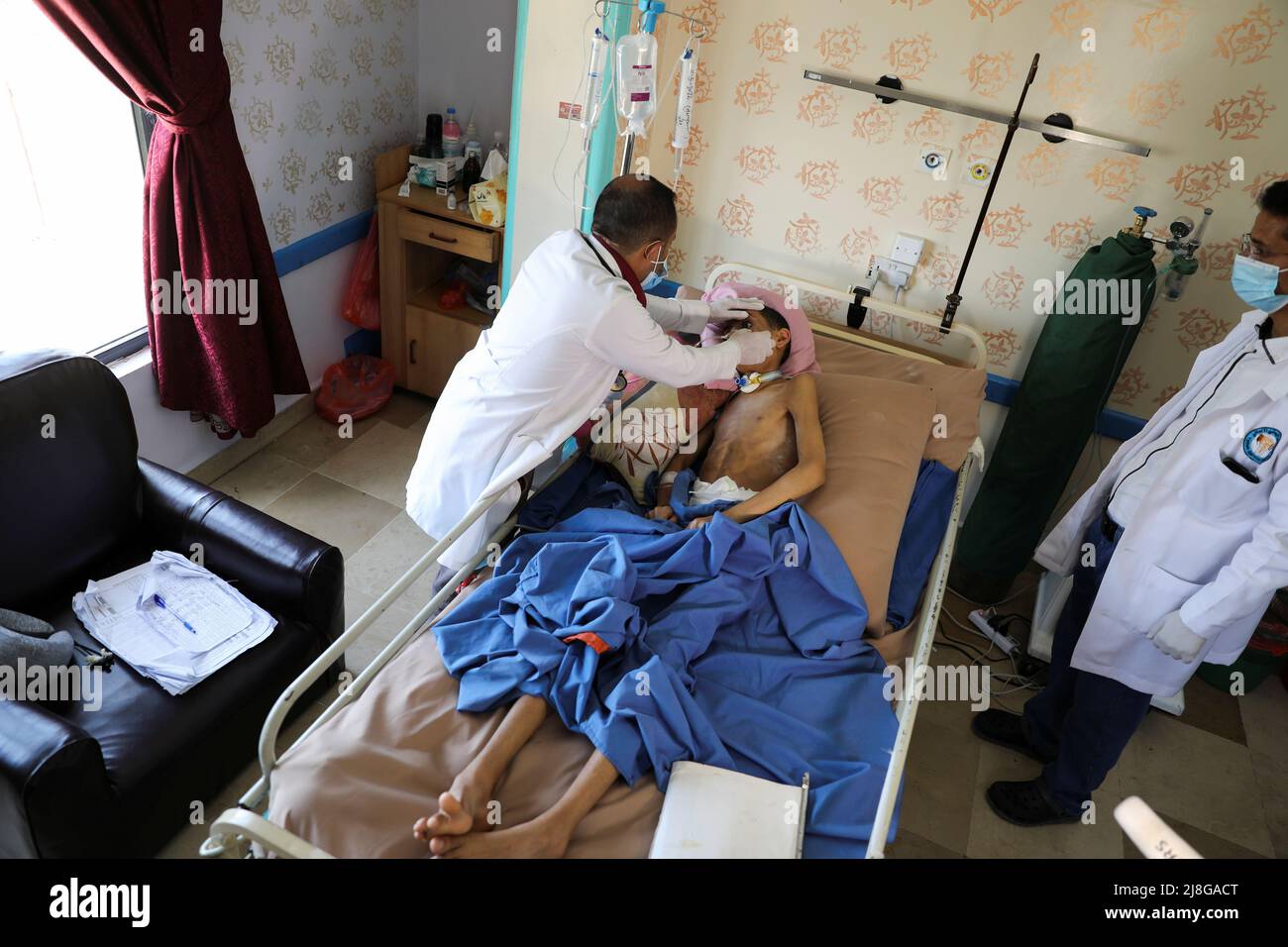 Doctor abdullah abdullah hi-res stock photography and images - Alamy