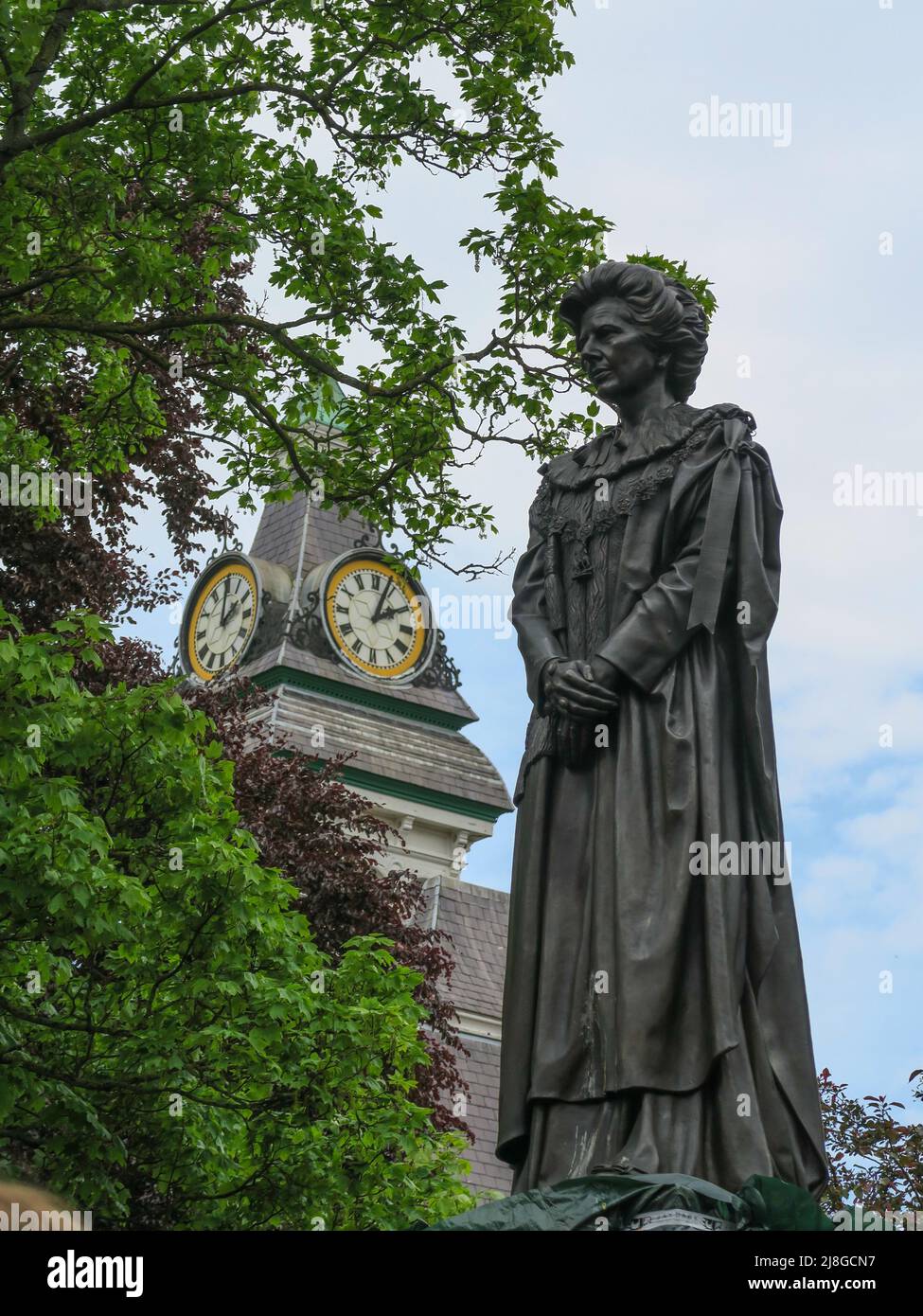 Margaret Thatcher, statue, sculpture, bronze statue, former British ...