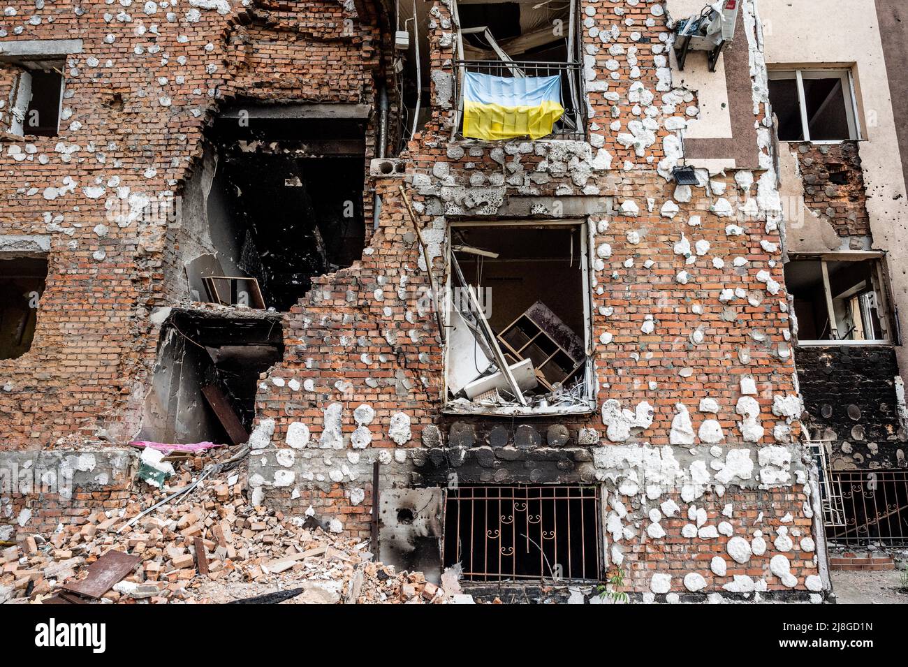 Irpin, Ukraine. 15th May, 2022. Part of a building destroyed by the ...