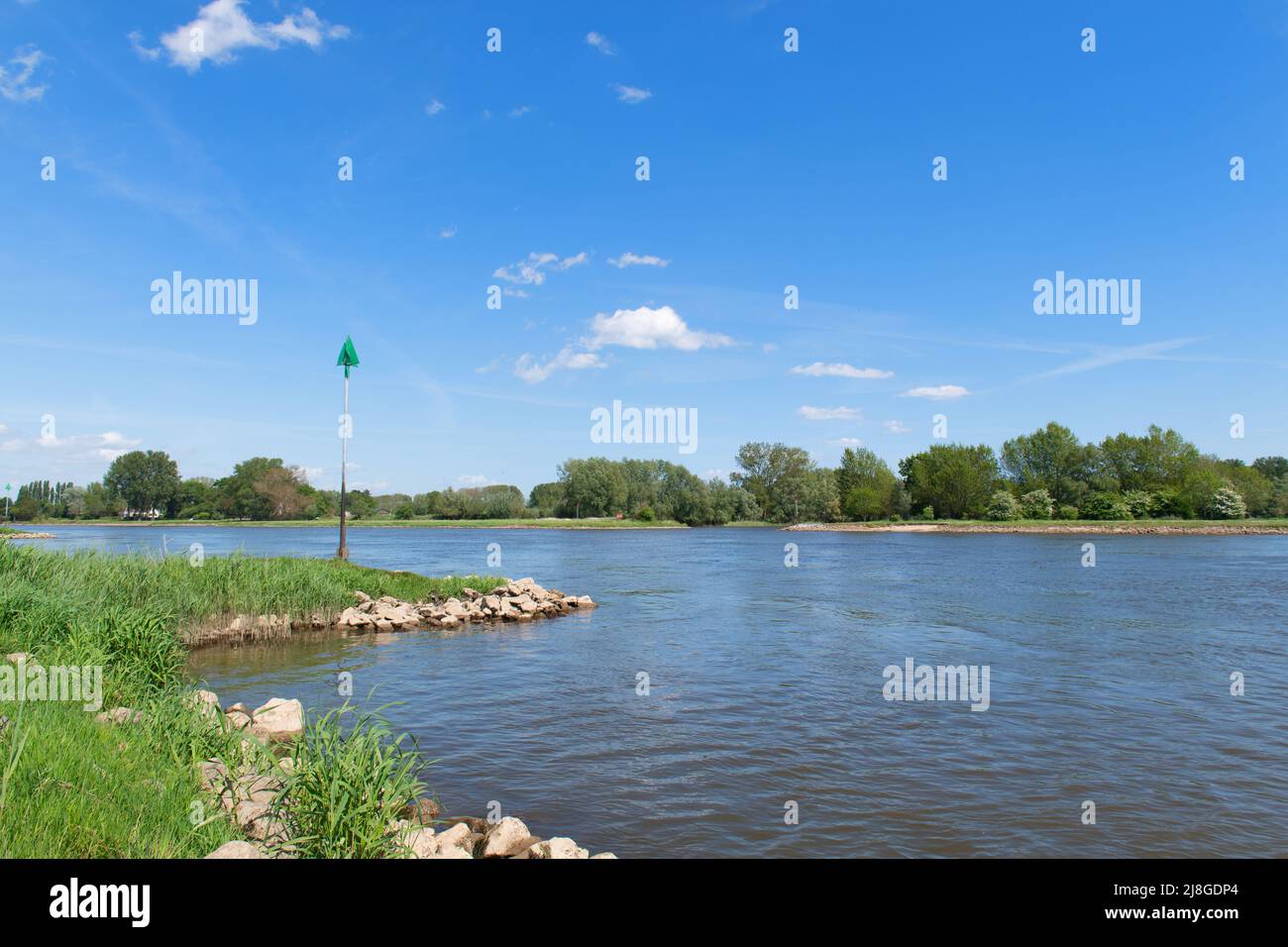 Landscape Dutch river the IJssel Stock Photo - Alamy