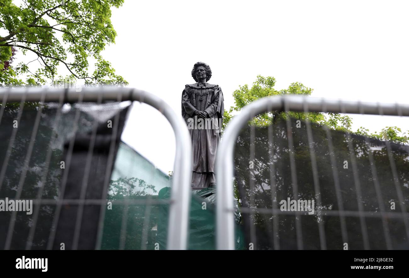 Thatcher statue grantham hi-res stock photography and images - Alamy