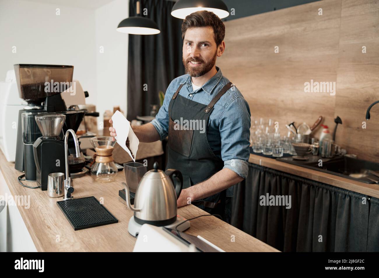 Drip grind hi-res stock photography and images - Alamy