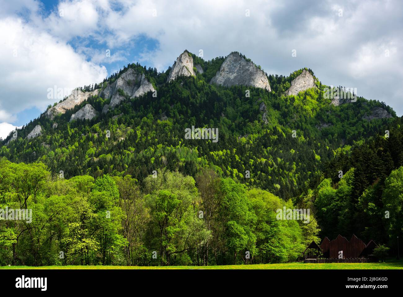 Pieniny mountains trzy peak poland hi-res stock photography and images ...