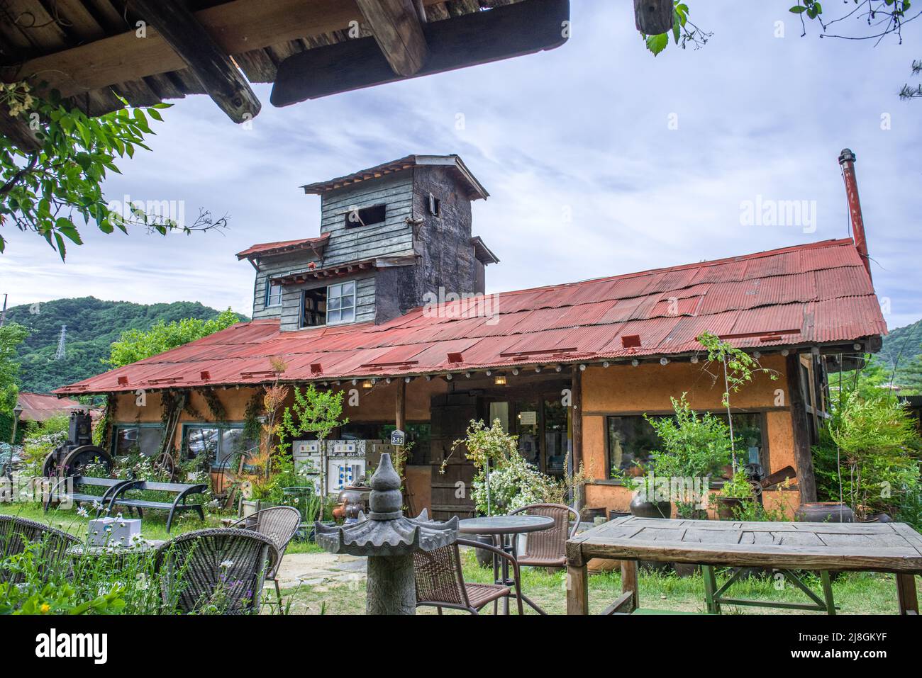 The beautiful rural cafe and garden Stock Photo - Alamy