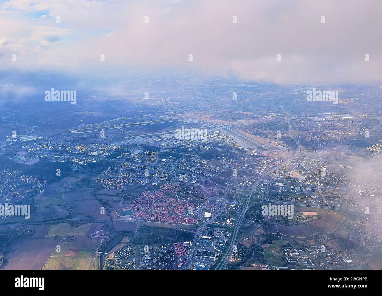 Helsinki vantaan airport hi-res stock photography and images - Alamy
