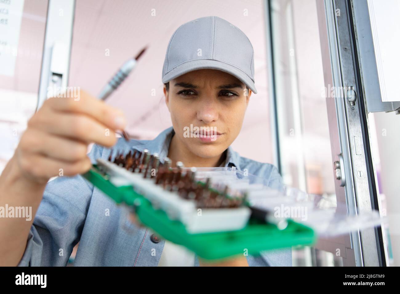 Precision attachment hi-res stock photography and images - Alamy