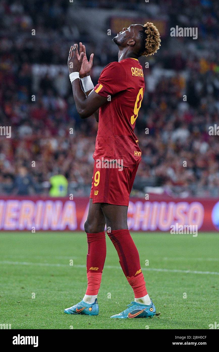 Tammy Abraham of AS Roma looks dejected during the Serie A match ...