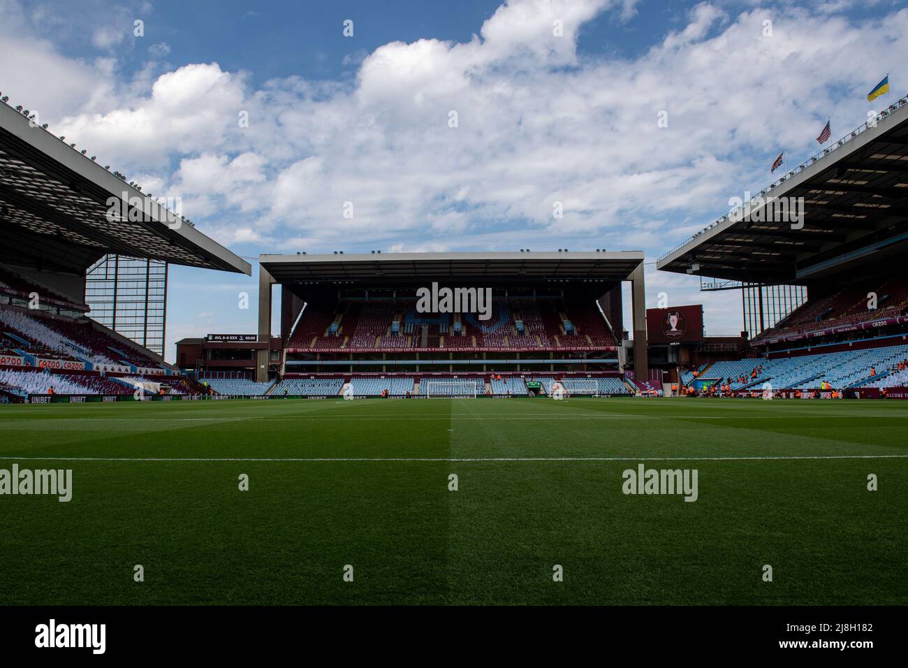 Villa park stadium, birmingham hi-res stock photography and images - Alamy