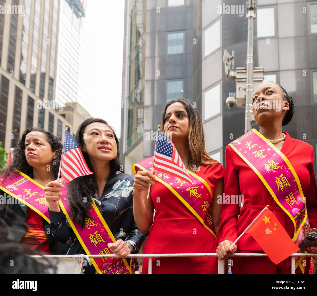 First asian parade hi-res stock photography and images - Alamy