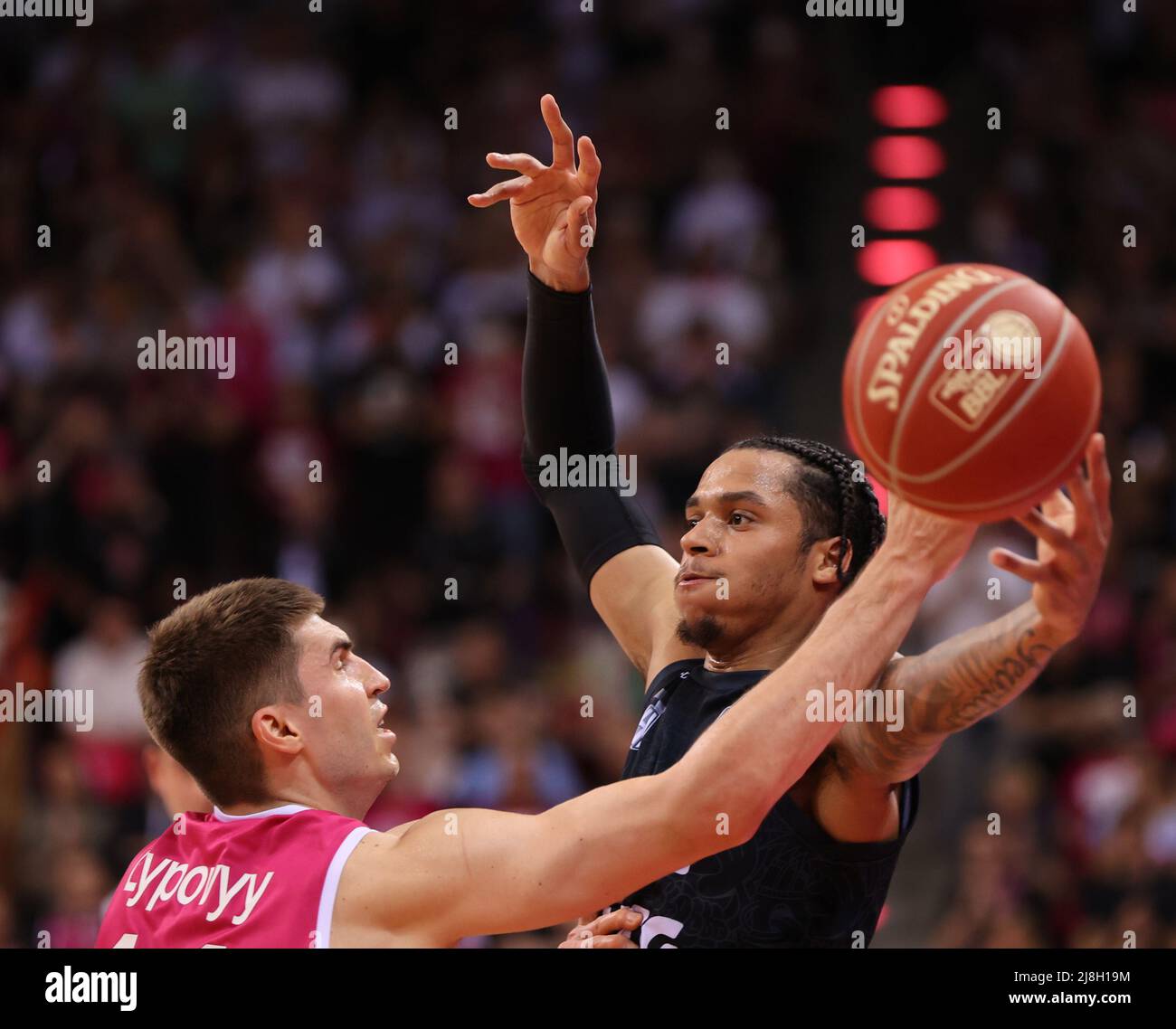 Bbl 13 hi-res stock photography and images - Alamy