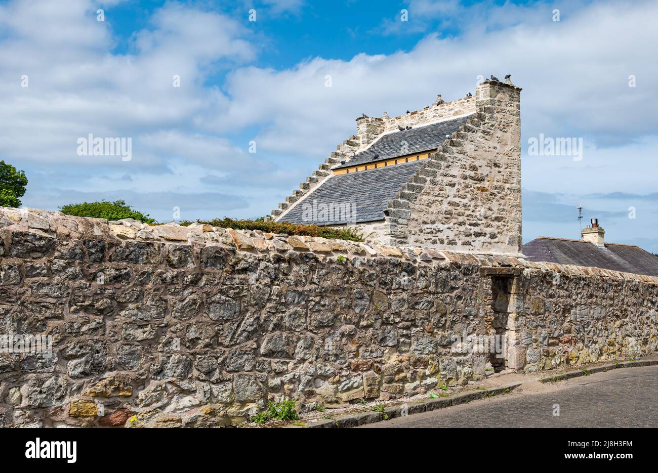 Dovecot hi-res stock photography and images - Alamy