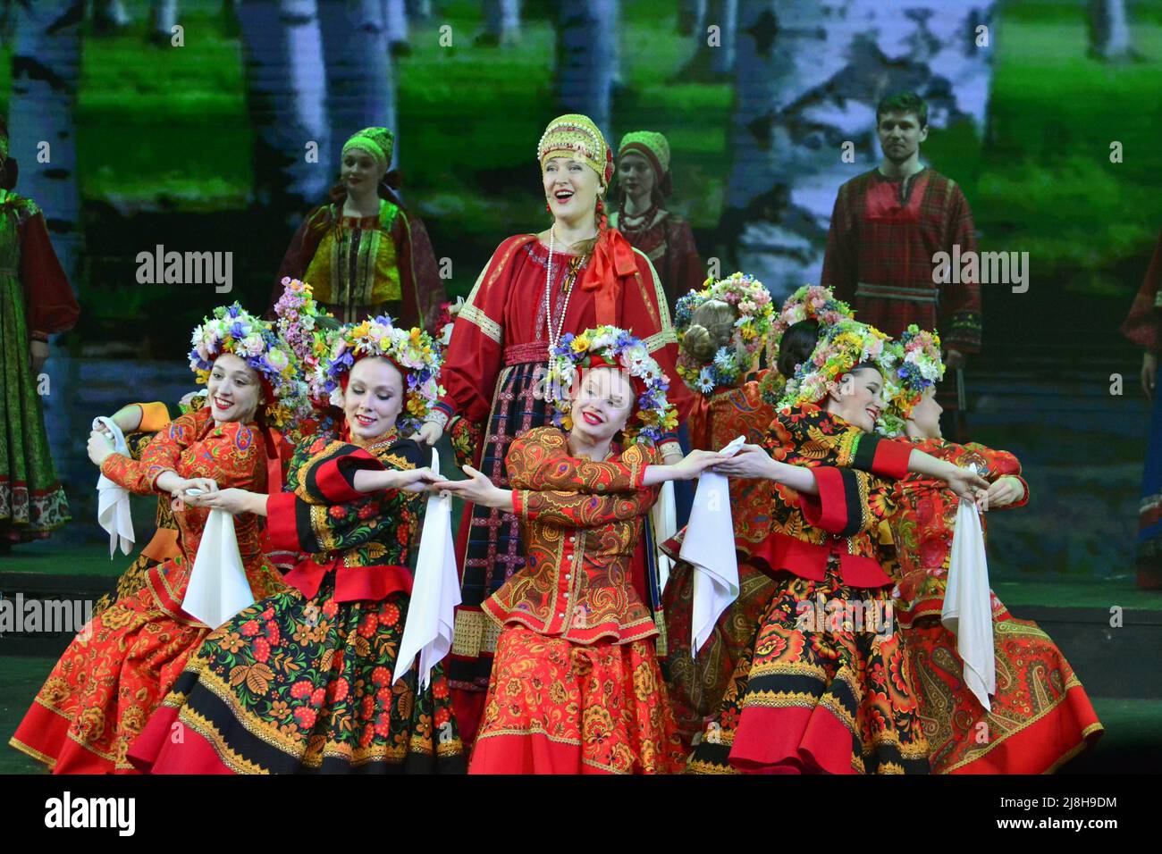 Festive concert Songs of the War Years.Russian Song Theatre, Moscow May ...