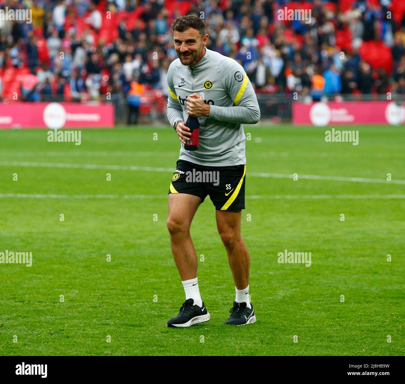 Chelsea technical coach hi-res stock photography and images - Alamy