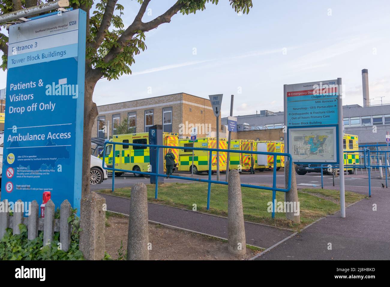 Ambulance drop of area hi-res stock photography and images - Alamy