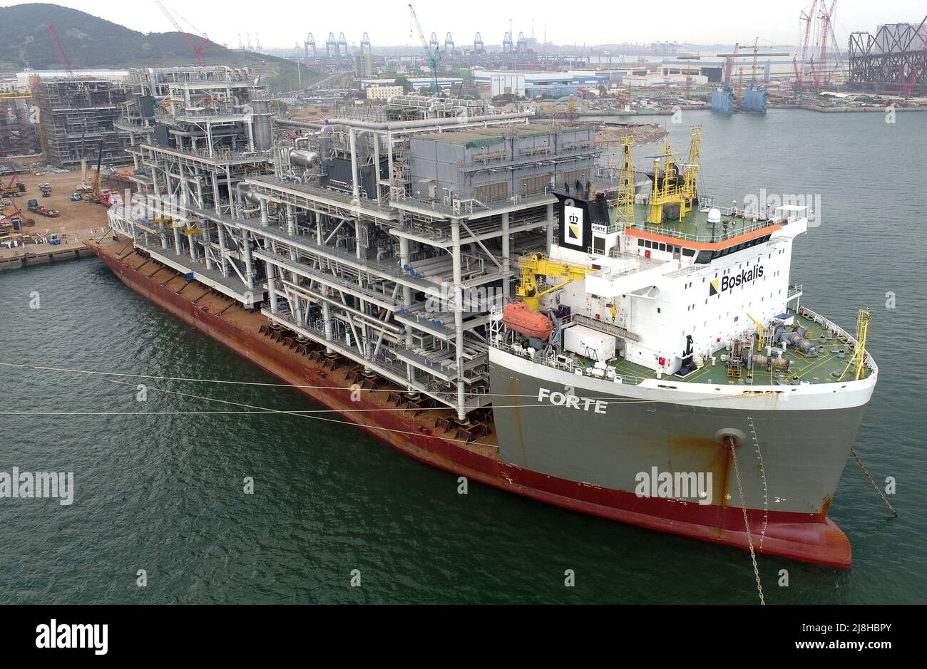 QINGDAO, CHINA - MAY 16, 2022 - The integrated construction of the LNG ...