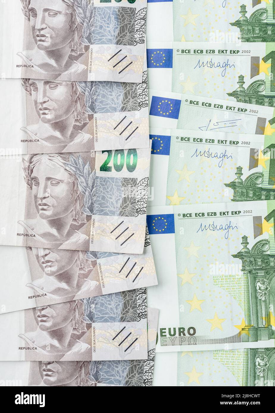 Two thousand euro hi-res stock photography and images - Alamy