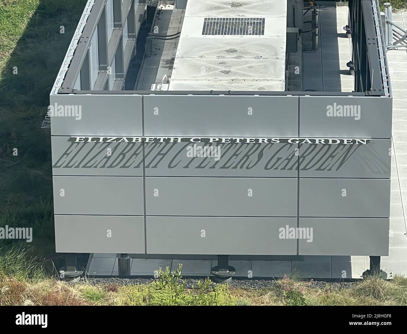 Green roof or living roof at the Elizabeth C Peters Garden at CPMC ...