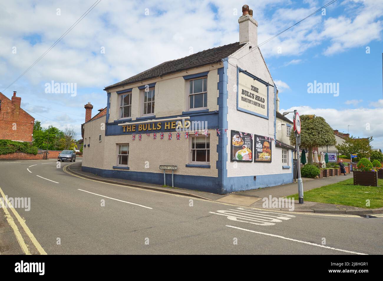 Local village pub in Breaston, Derbyshire, UK Stock Photo - Alamy