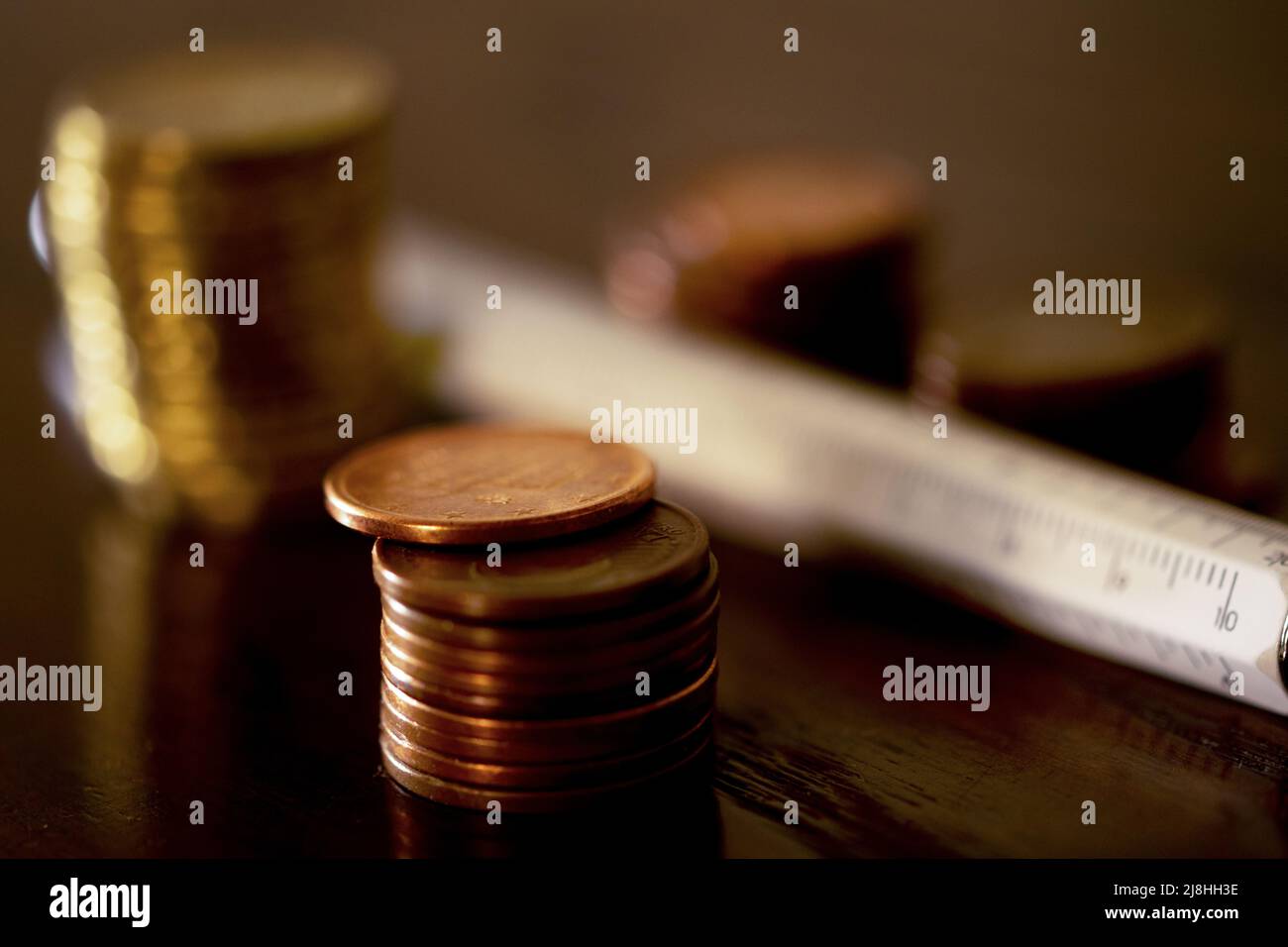 Saving measure hi-res stock photography and images - Alamy