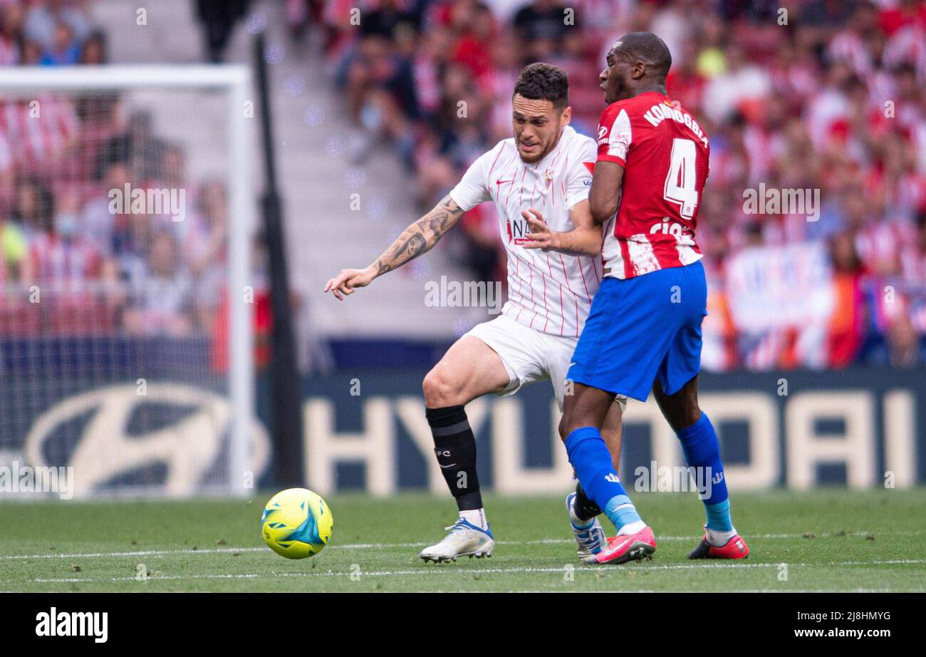Temporada 2022 temporada 2022 hi-res stock photography and images - Alamy