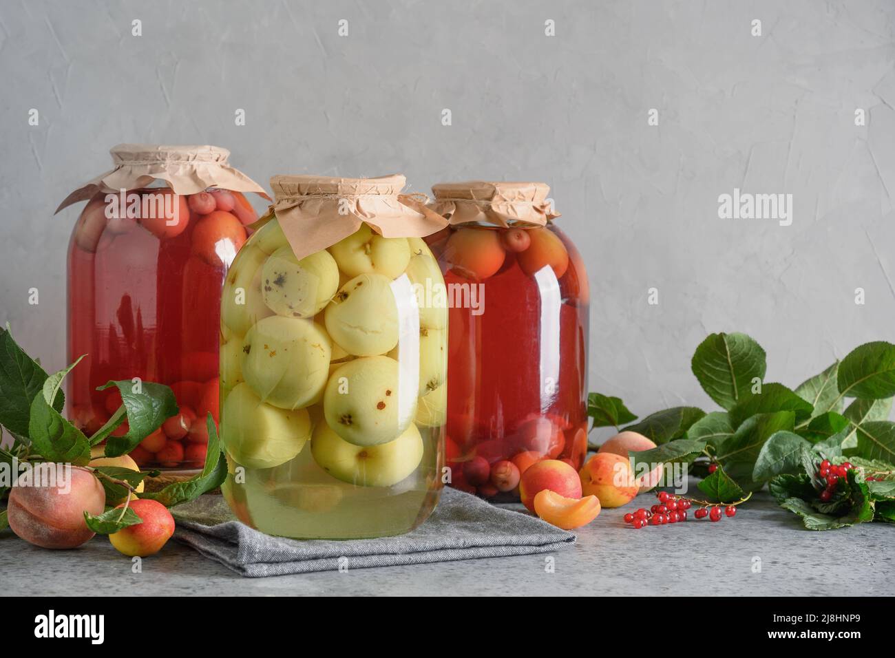 Canned fruits hi-res stock photography and images - Alamy