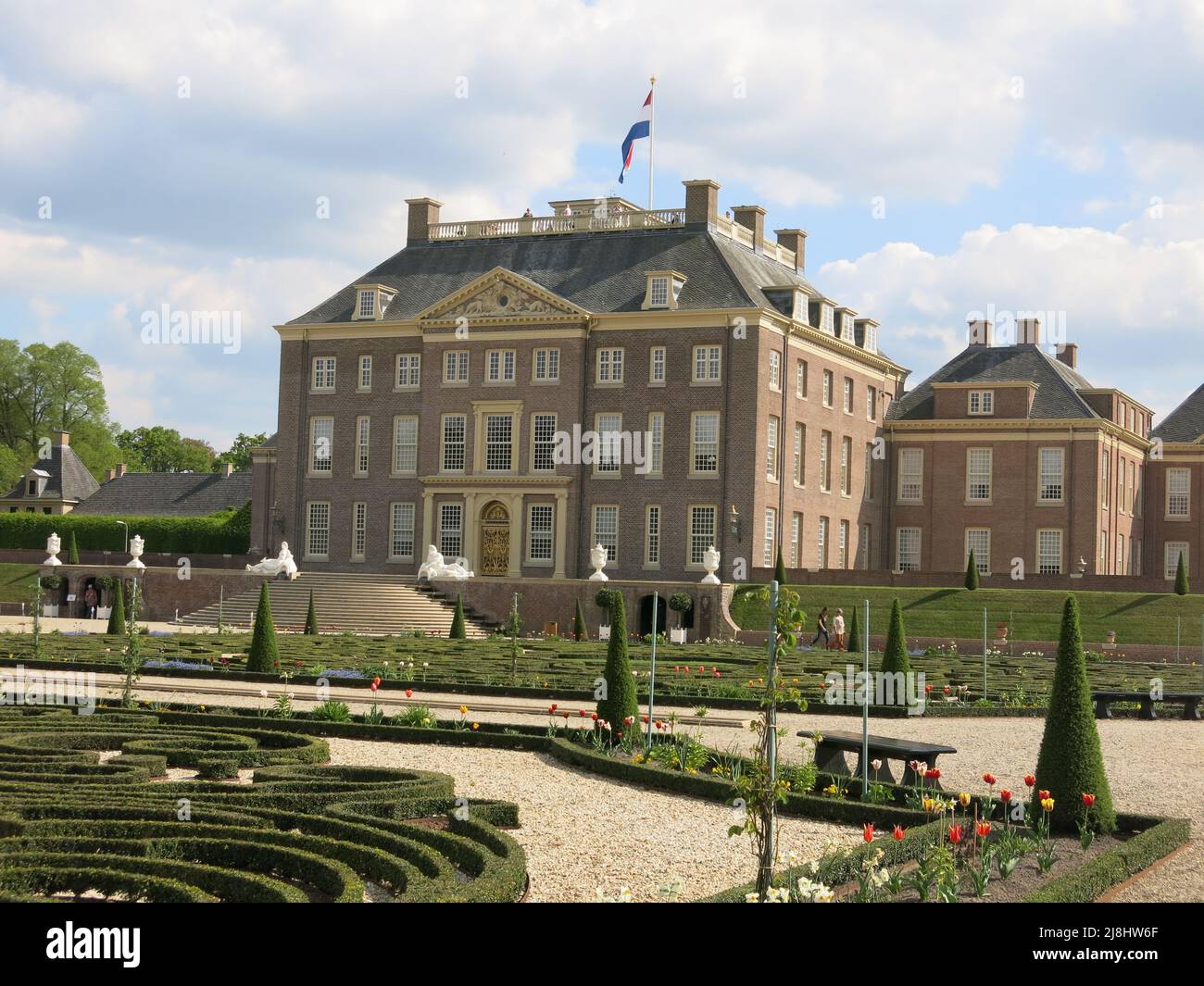 View of the royal Het Loo Palace, built in the Dutch Baroque style for ...